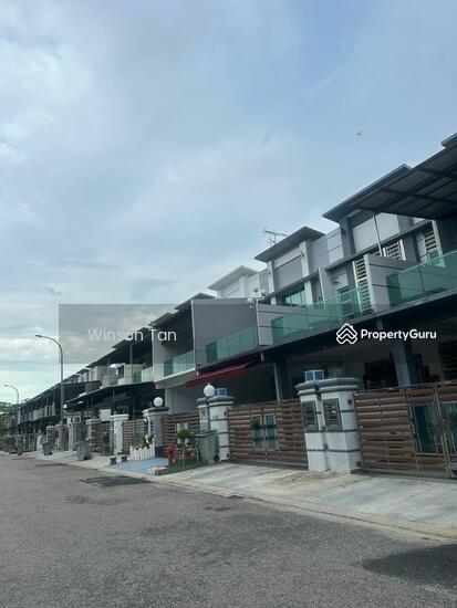 Austin Crest, Taman Austin Heights, Tebrau, Johor, 4 Bedrooms, 1170 ...