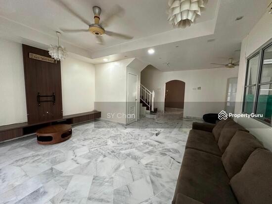 Terrace house at Usj 22, Jalan USJ 22, Usj 22, Subang Jaya, Selangor, 3 ...