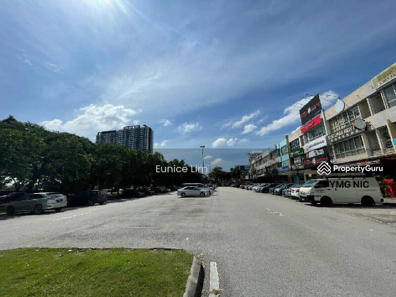 Facing Main Road Bandar Botanic Klang 3 Storey Shop Lot, Bandar Botanic ...