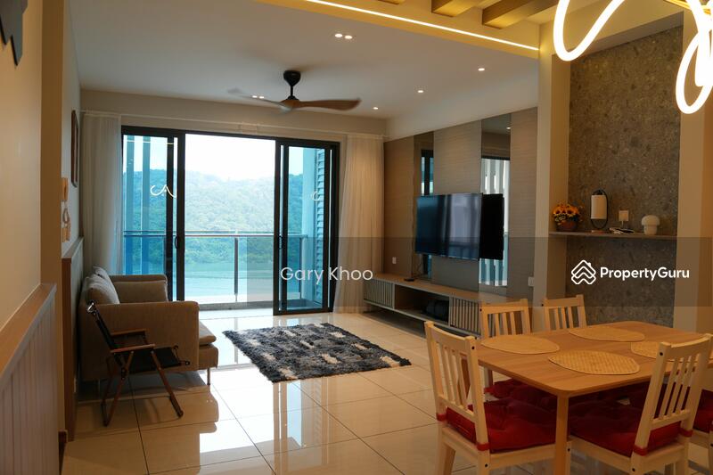 Queens Residences Q2 @ Queens Waterfront, Persiaran Bayan Indah, Bayan ...