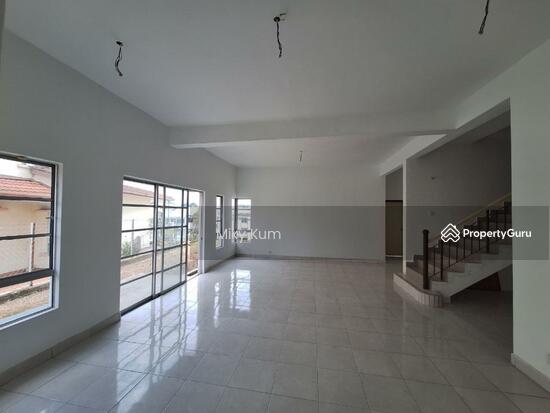 Semi-Detached House for Sale in Taman Kajang Prima (Kajang) - Miky Kum
