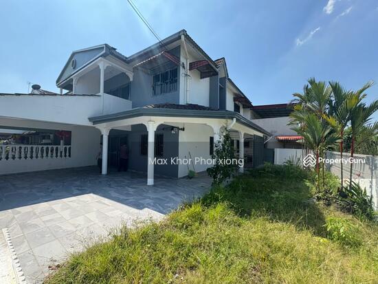 Townhouse for Sale in Klang (Selangor) - Max Khor Phor xiong