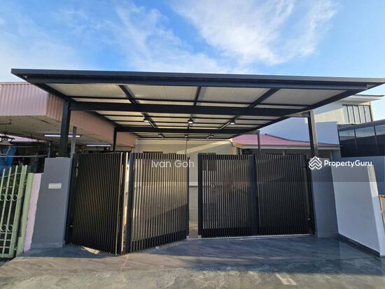 1-storey Terraced House for Sale in Ujong Pasir (Melaka) - Ivan Goh