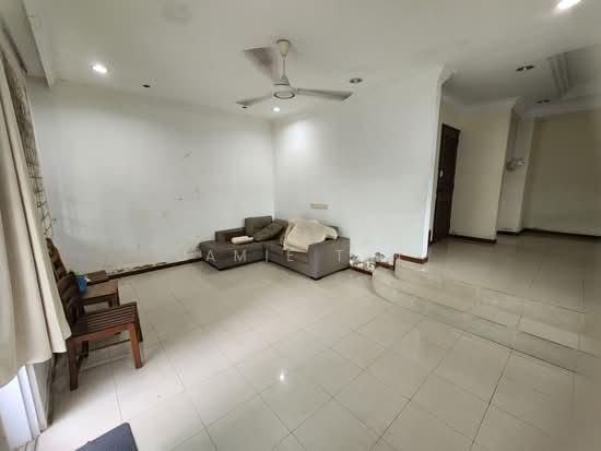 Semi-Detached House for Sale in Kampung Mohd Amin (Johor Bahru) - Jamie Tan