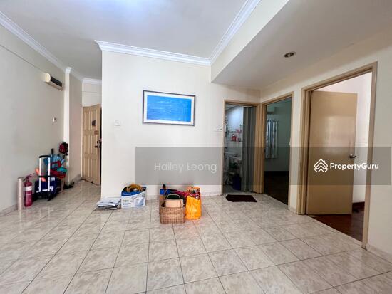 Apartment for Sale at Pandan Court - Hailey Leong