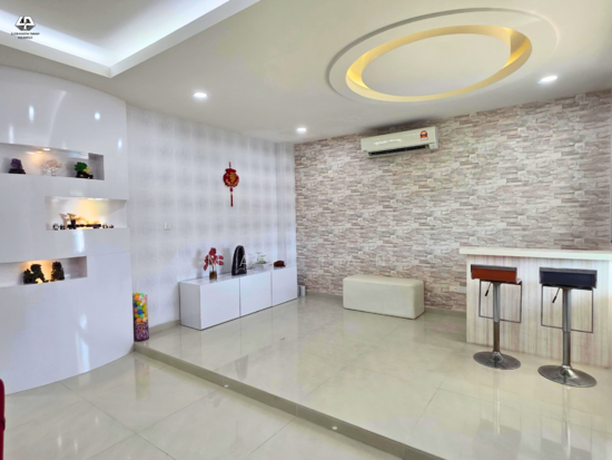 KULIM HI TECH Kulim Utama RENOVATED Big Land Double Storey Bungalow ...