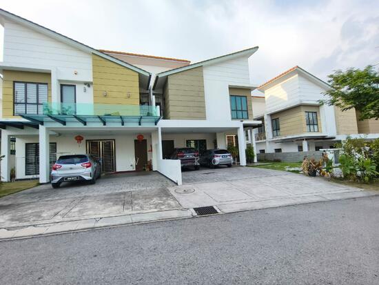 Semi-Detached House for Sale in Taman Sutera (Kajang) - Wil Koh