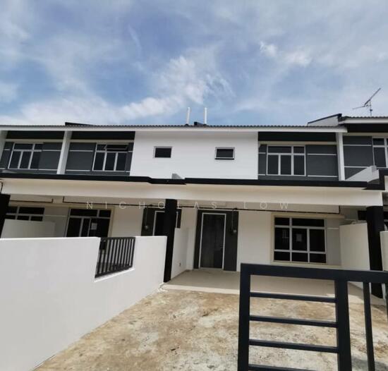 2-storey Terraced House for Rent in Bandar Tiram (Ulu Tiram) - Nicholas Low