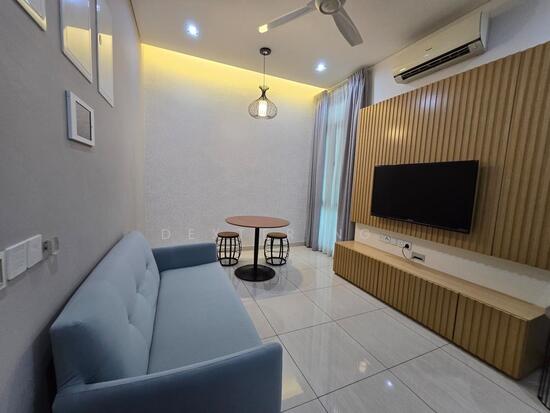 Condominium for Rent at The LIGHT COLLECTION II - Dexter Ng