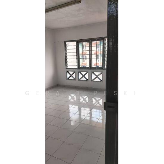 Desa Cemara untuk Untuk Dijual - RM 160,000 (2024) | PropertyGuru Malaysia