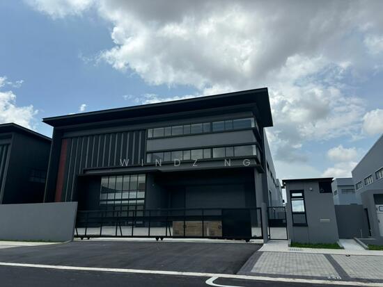 Semi-D Factory for Rent in Sungai Buloh (Selangor) - Windz Ng