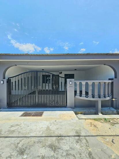 1-storey Terraced House for Sale in Ulu Tiram (Johor) - Merry Chua