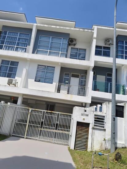 2.5-storey Terraced House for Sale in Masai (Johor) - Ms Goh