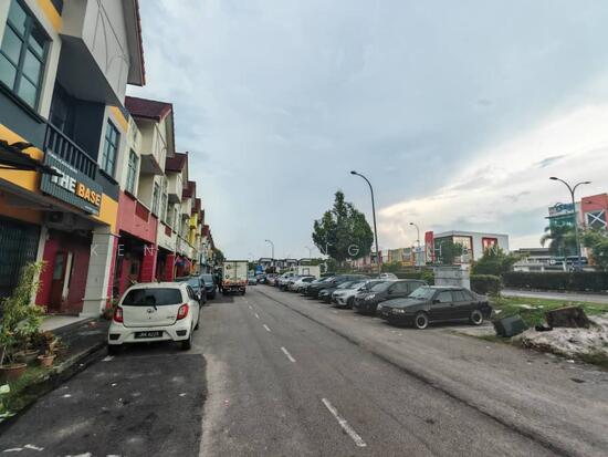 Neuvo Centro (Pac 2) @ Bandar UDA Utama untuk Untuk Disewa - RM 3,000 ...