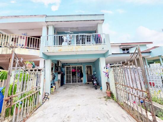 2-storey Terraced House for Sale in Seksyen 18 (Shah Alam) - Azwa Abas