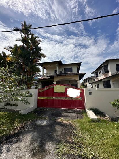 Bungalow for Sale in Taman Villa Medan Desa Perpaduan (Ipoh) - Levi Chong
