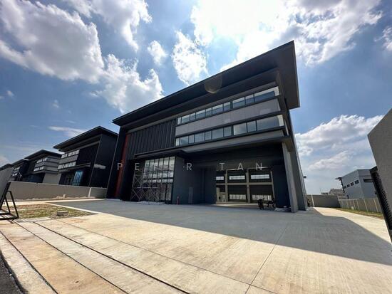 Factory for Sale in Rawang (Selangor) - Peter Tan
