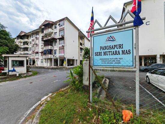 Townhouse for Sale in Mutiara Rini (Skudai) - Janlly Jong