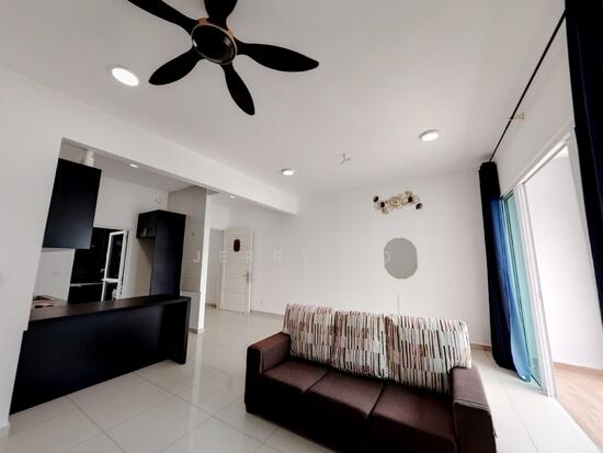Condominium for Sale at Imperial Grande - Jerry So