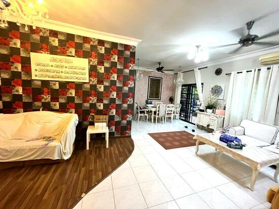 2-storey Terraced House for Sale in Mutiara Rini (Skudai) - Sandra Tan