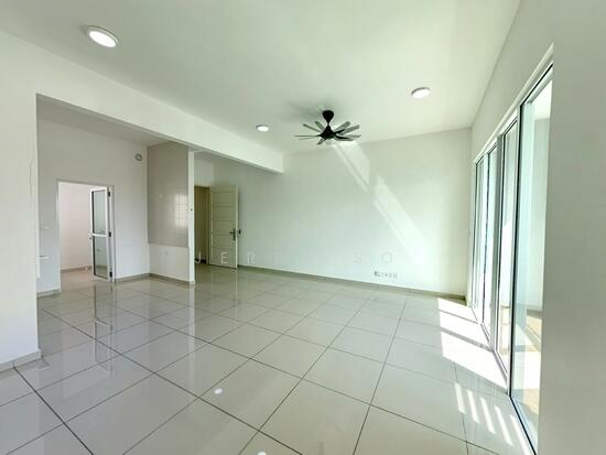 Condominium for Rent at Imperial Grande - Jerry So