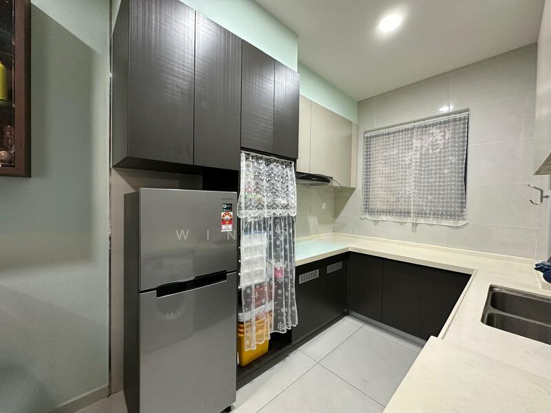 Condominium for Sale at Royal Strand @ Country Garden Danga Bay - Winss Su