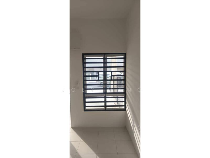 1-storey Terraced House for Rent in Iringan Bayu (Seremban) - Joey Heng