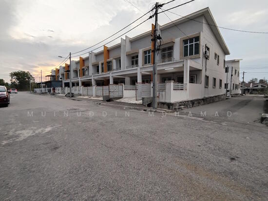 2-storey Terraced House for Rent in Tronoh (Perak) - Muinuddin Muhamad