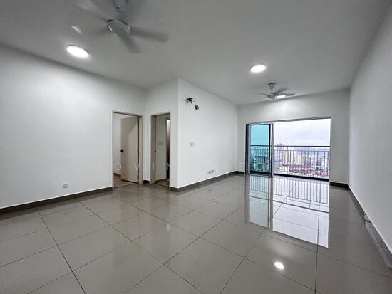 Condominium for Sale at The Holmes 1 - Jovin Cheor