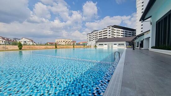 Condominium for Sale at Aspire Residence - Ken Lee