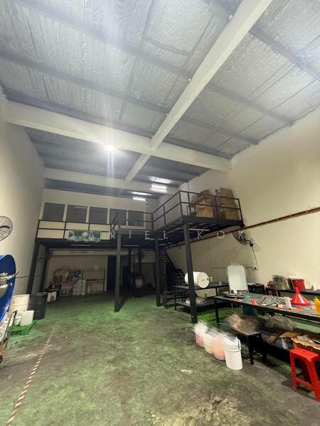 RM2.4m! 30x140ft! Floor Loading 10kn/m2! Prime Location Kota Kemuning ...