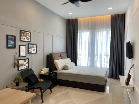 Condominium for Rent at The Amarene - Jerry So