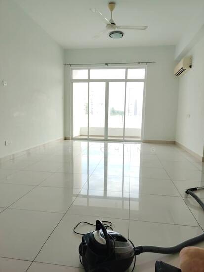 Condominium for Sale at D'Zone Condominium - Phei Ching