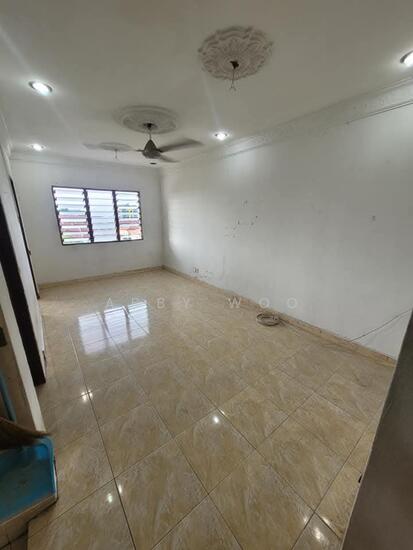 Flat for Sale at Flat PKNS Section 7 - Abby Woo