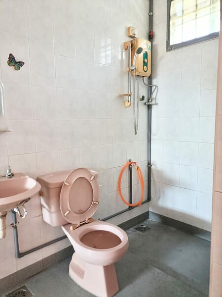 1.5-storey Terraced House for Sale in Taman Perling (Perling) - Erica Ho