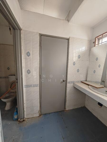 Factory for Rent in Shah Alam (Selangor) - Chong Yien Chin