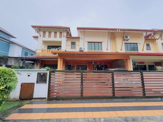 Semi-Detached House for Sale in Bandar Nusa Rhu (Shah Alam) - Mohd Fadzli