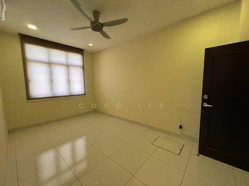 Semi-Detached House for Sale in Taman Impian Emas (Skudai) - Coco Lee