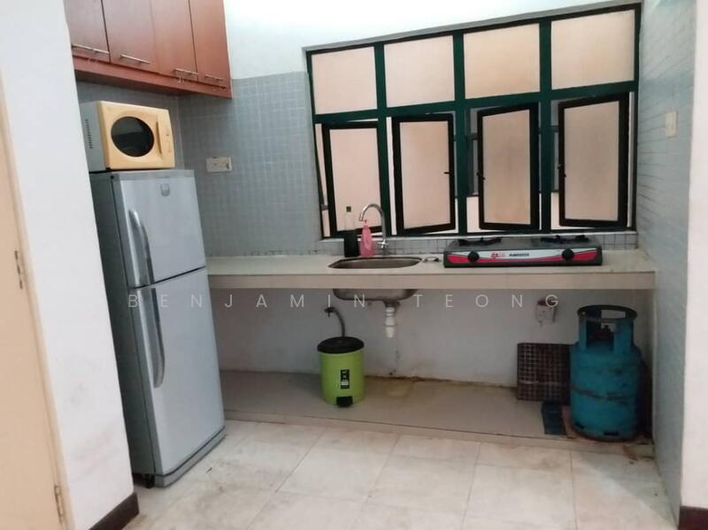 Condominium for Rent at 10 Semantan Suites - Benjamin Teong