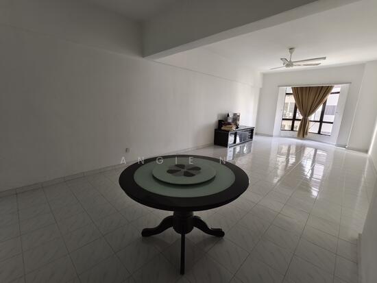 Condominium for Sale at Straits Court - Angie Ng