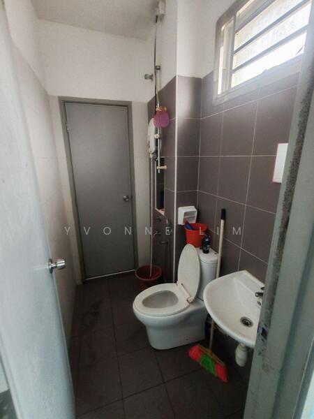 2-storey Terraced House for Sale in Nusa Bayu (Iskandar Puteri ...