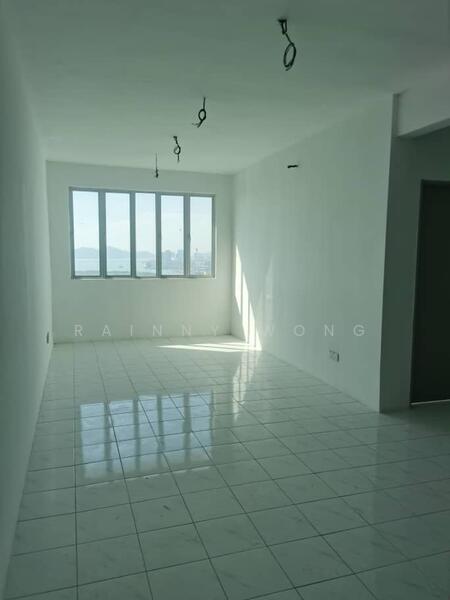 Apartment for Rent at The Rise Collection 3 - Rainny Wong