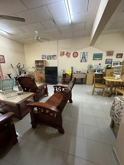 Shop / Office for Sale in Taman Daya (Johor Bahru) - Ee Fong Toh
