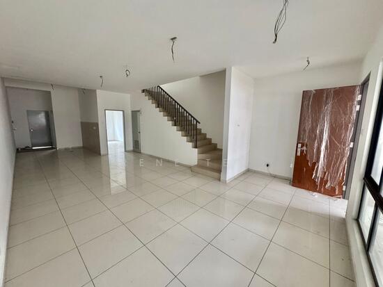 2-storey Terraced House for Sale in Johor Bahru (Johor) - Rene Tew
