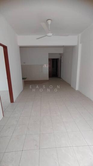 Apartment for Rent at Pangsapuri Perdana Villa - Eason Hong