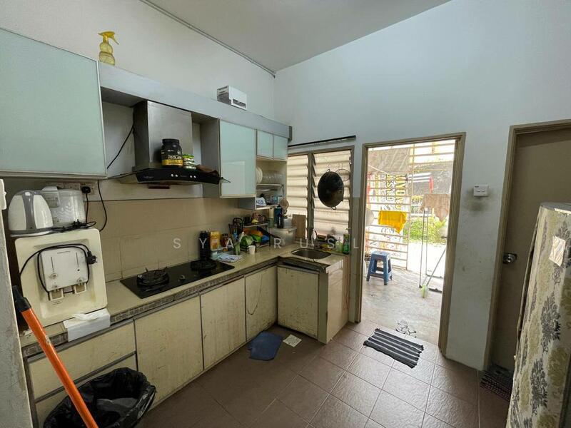 Desa Salak Permai untuk Untuk Dijual - RM 390,000, Jan 2026