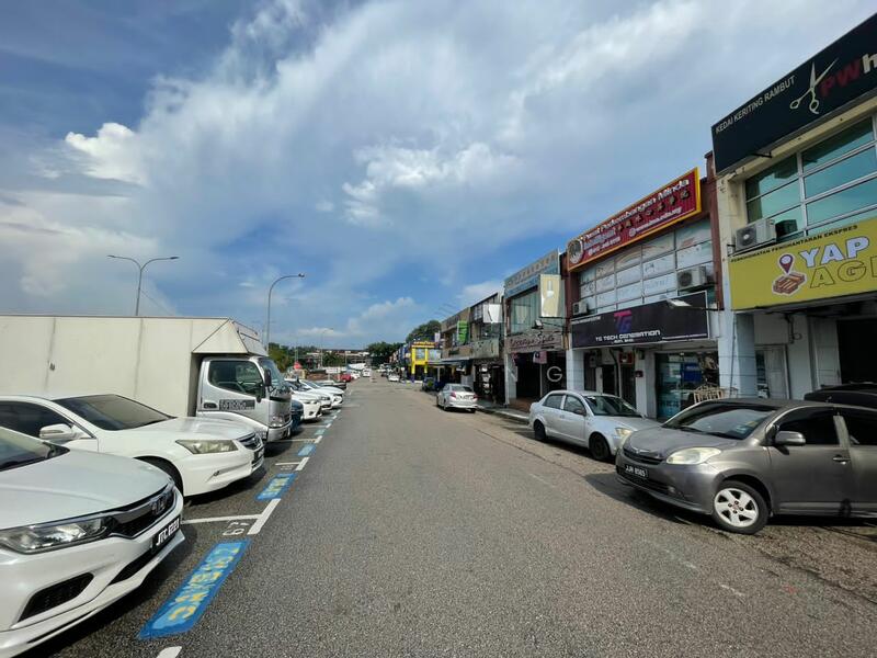Shop for Sale in Taman Nusa Bestari (Iskandar Puteri (Nusajaya)) - Shi Ting