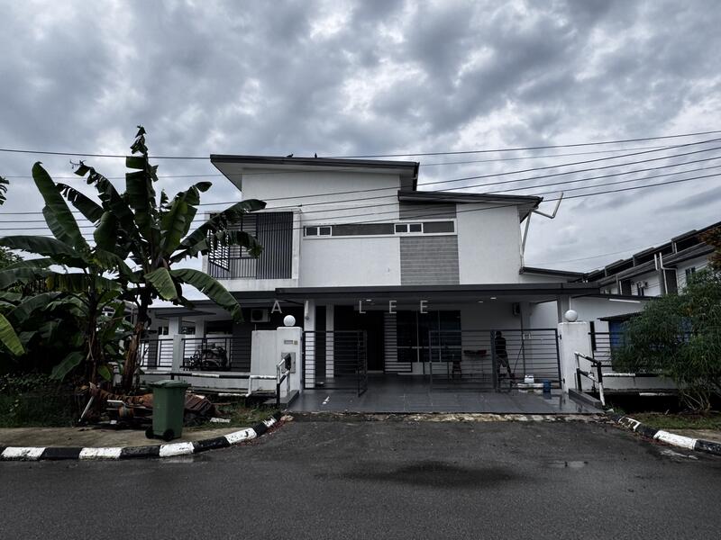 2-storey Terraced House for Sale in Highfield (Kuching) - Ai Lee