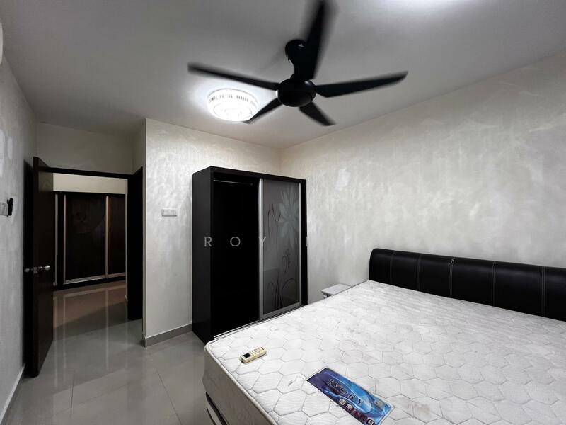 Townhouse for Sale in Taman Tasik Prima (Puchong) - Roy Ma