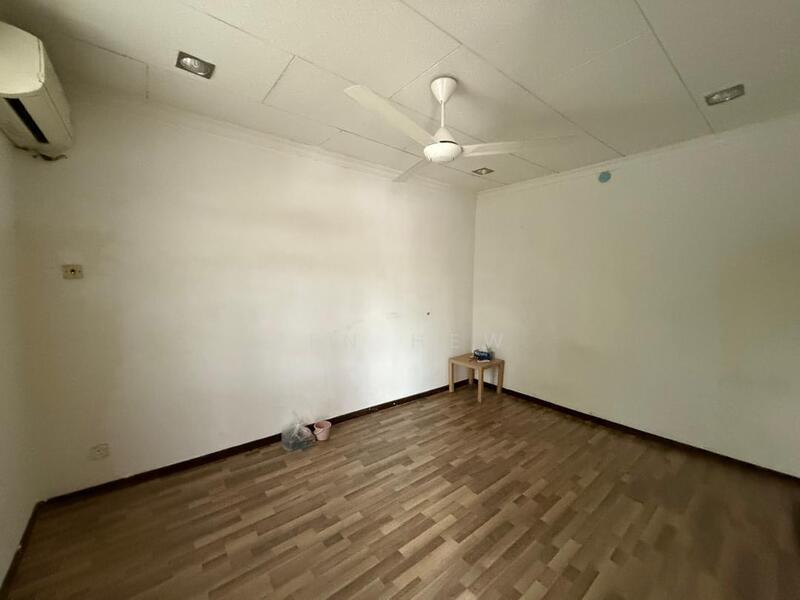 Bungalow for Rent in Taman Kenari (Sungai Ara) - Ben Hew